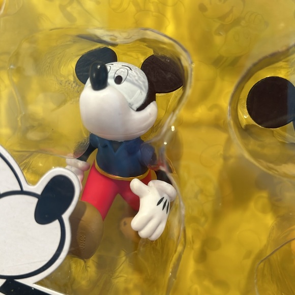 Disney | Other | Disneys Mickey The True Original Collectible Deluxe ...